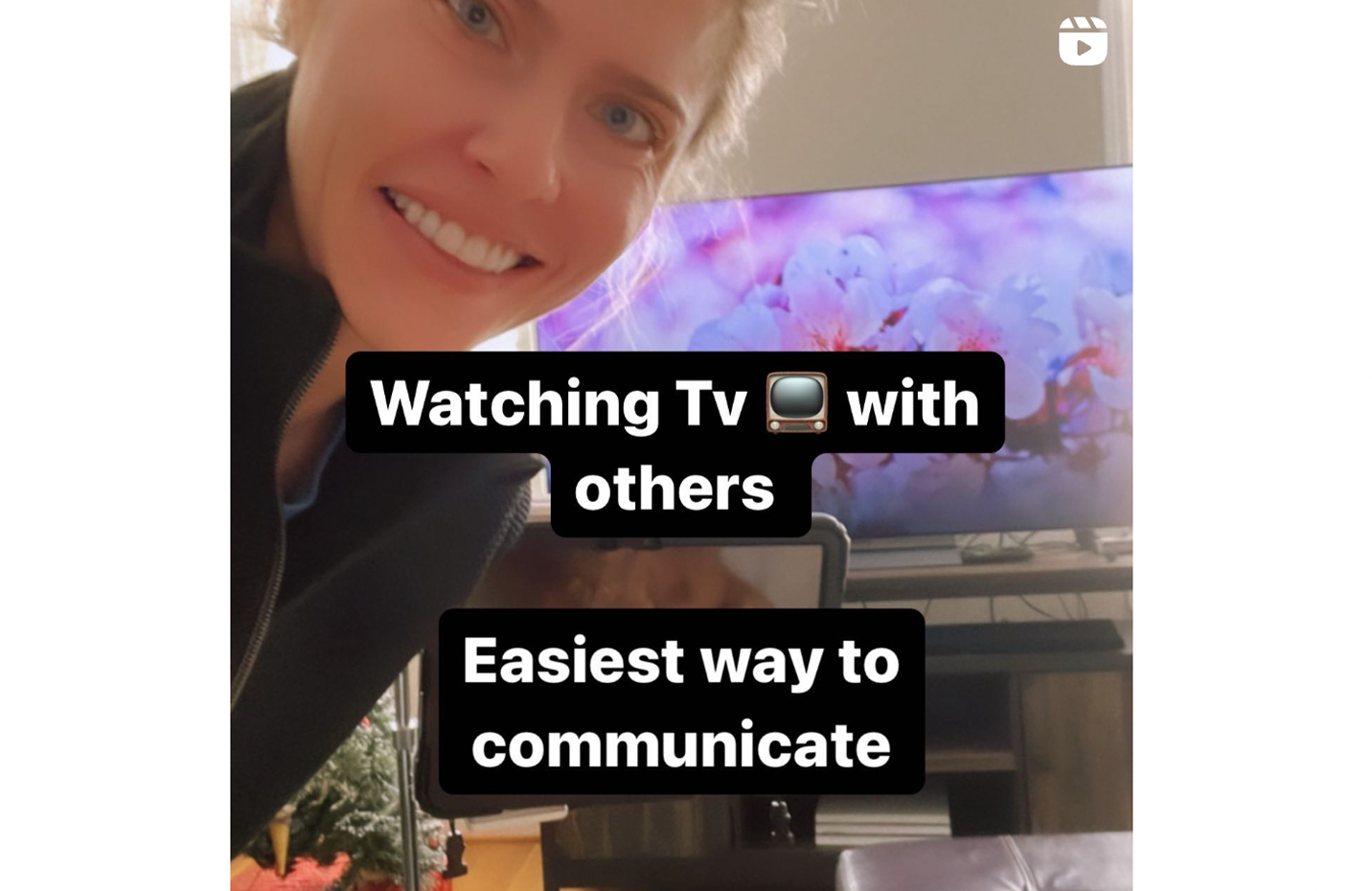 How to watch movies with others